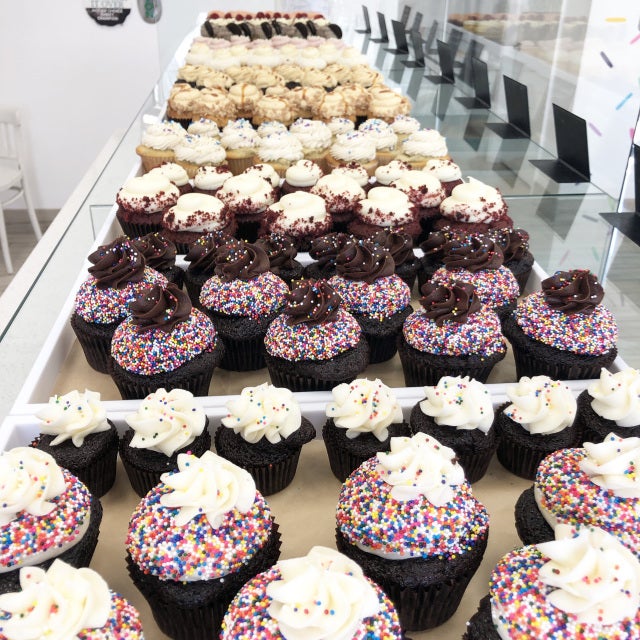 Cupcakes | Sugar Lab Bake Shop