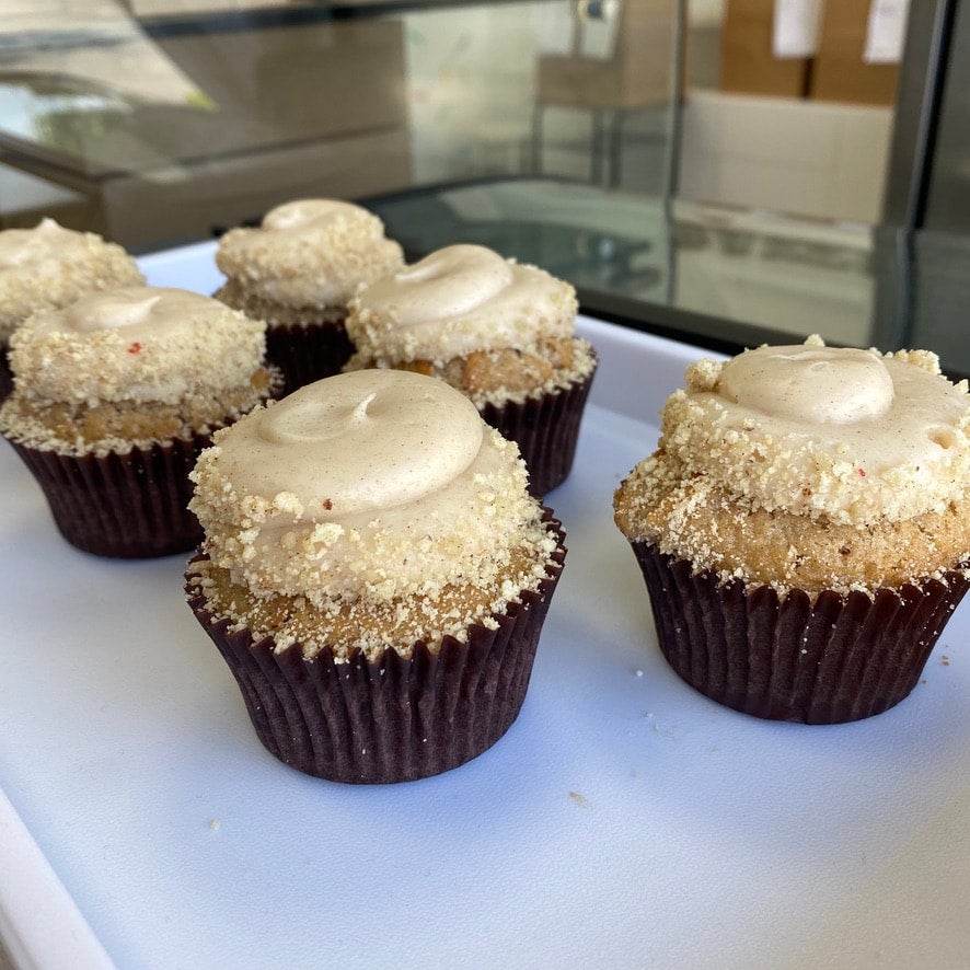 Standard Cupcakes | Sugar Lab Bake Shop